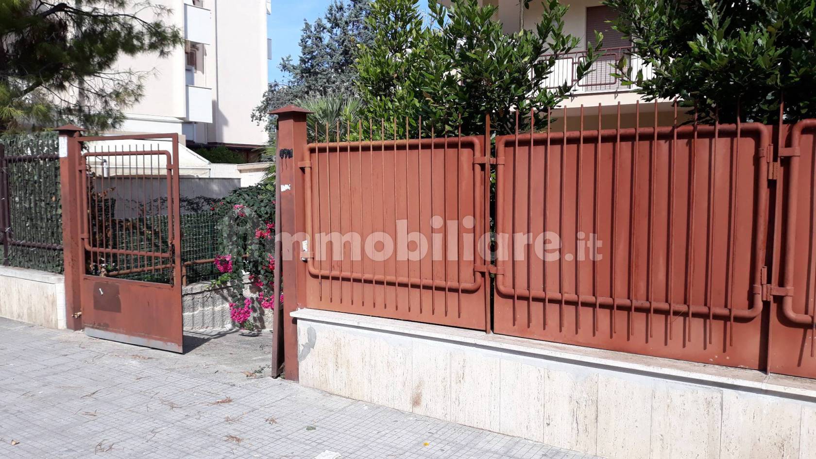 Garage - Box in Vendita