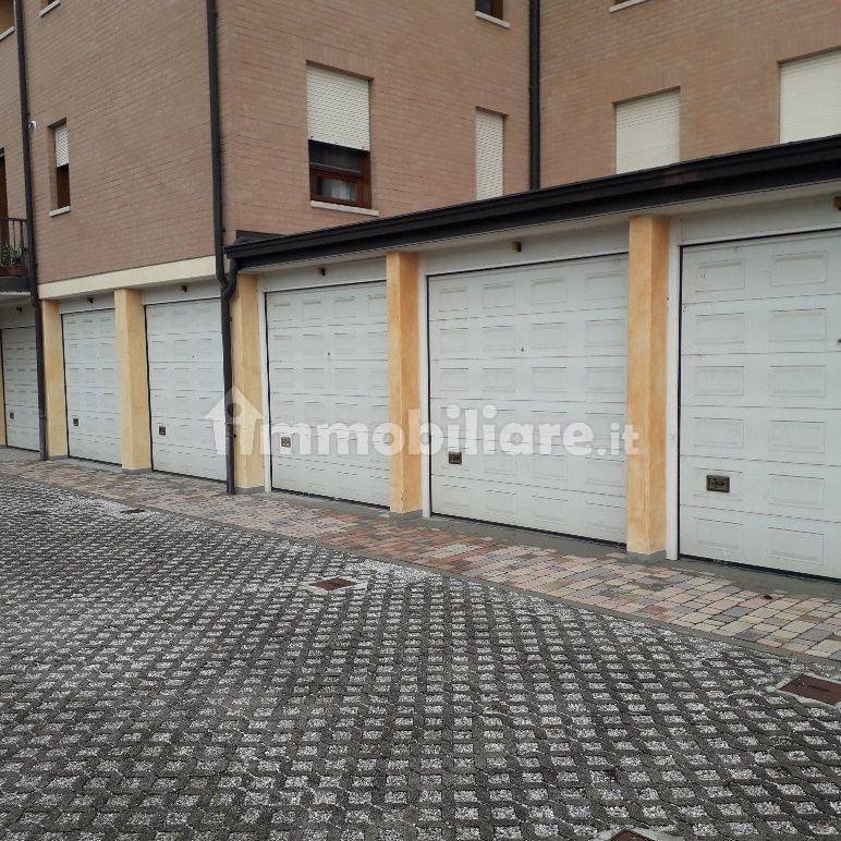 Garage - Box in Vendita