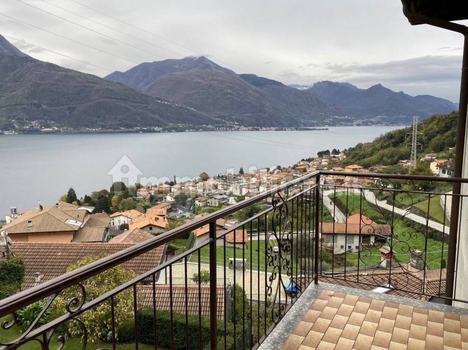 Appartamento via Falco della Rupe, Centro, Musso