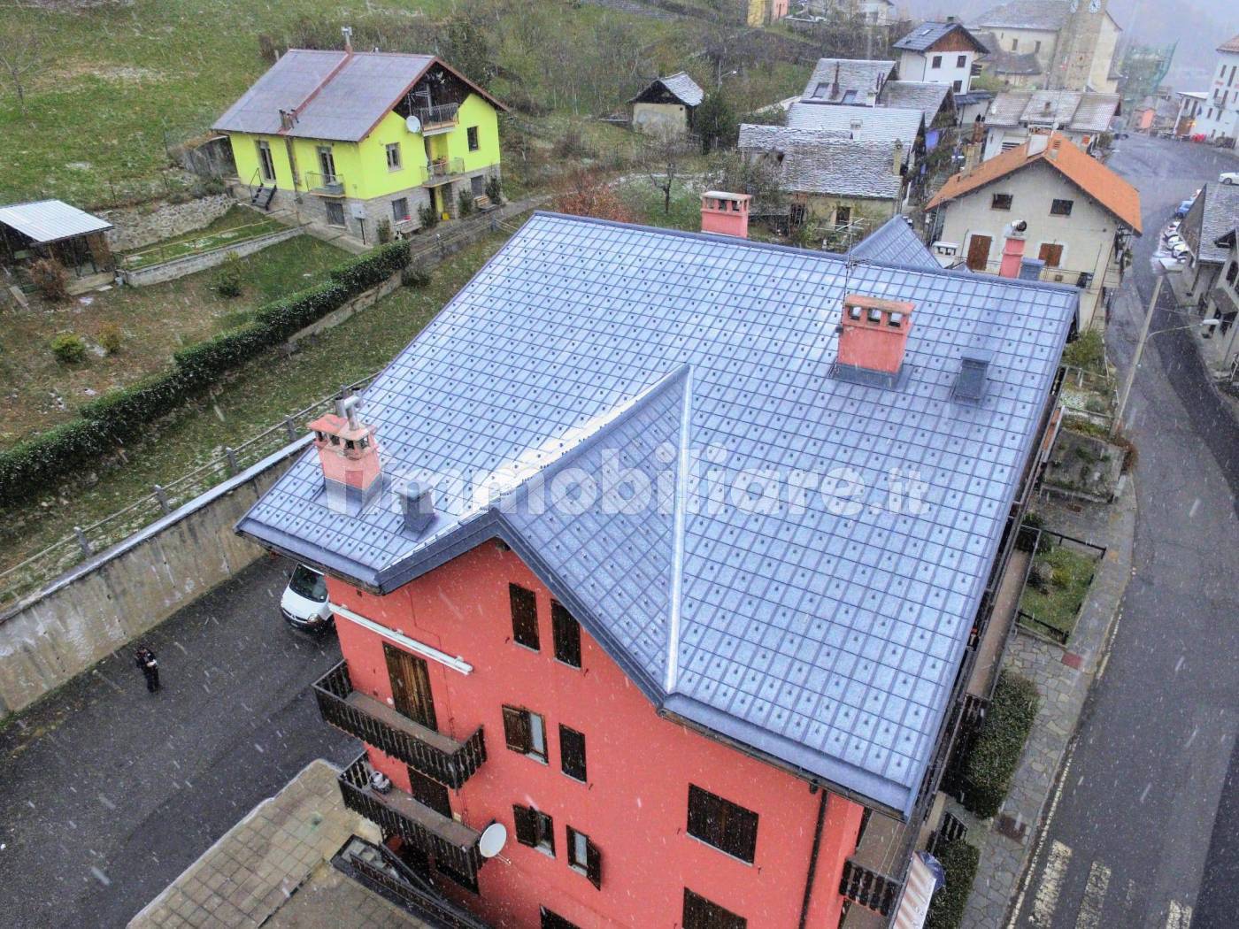 Trilocale via Roma 10, Bognanco