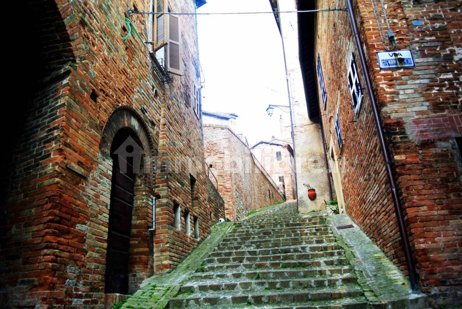 Appartamento via Francesco Baracca, Centro, Sarnano