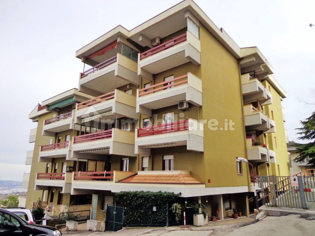 Appartamento via Monsignor Rocco Cocchia, Chieti Città, Chieti