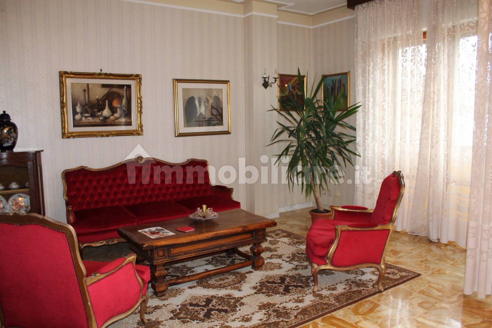 Appartamento buono stato, secondo piano, Centro, Chianciano Terme