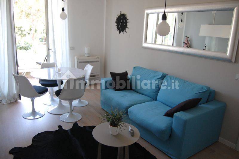 Bilocale via Antonio Gramsci 41, Cinquale, Montignoso