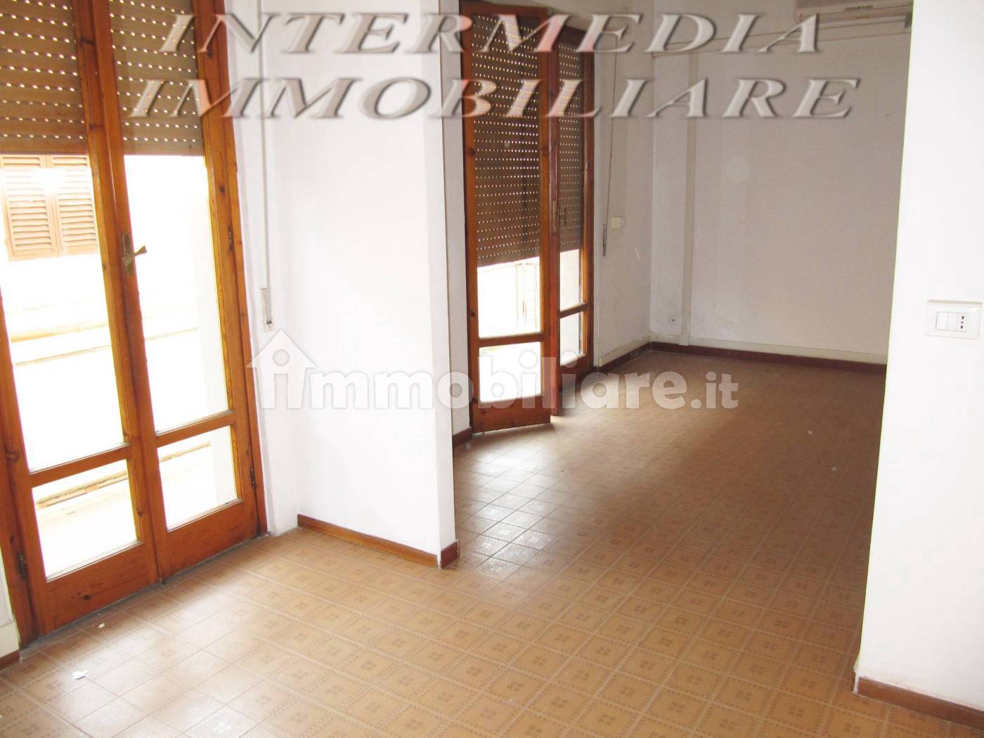 Appartamento via Dante Alighieri, Città, Montevarchi