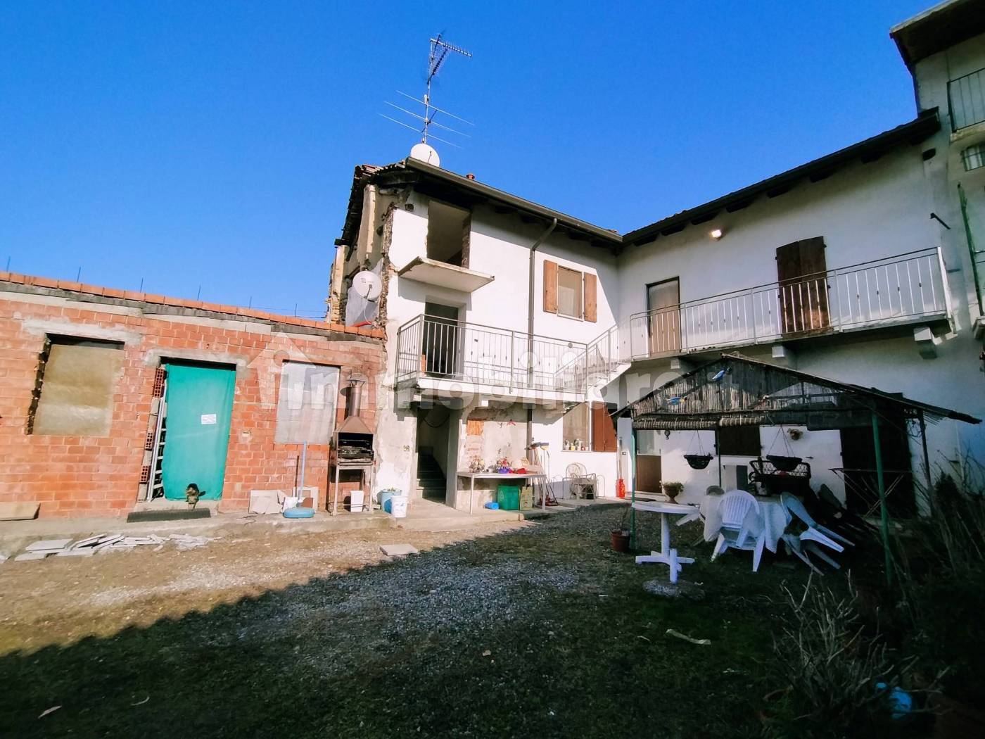 Quadrilocale Strada Balchi 1, Centro, Suno