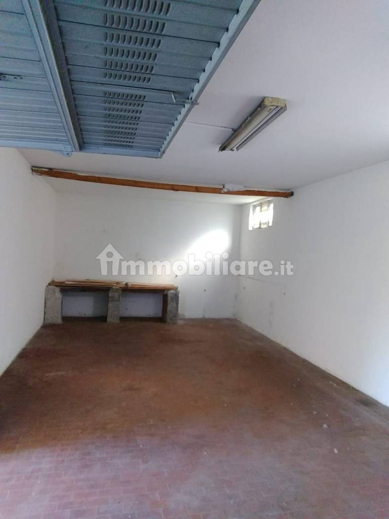 Garage - Box in Vendita