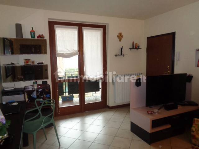 Trilocale piazza della Chiesa, Spinadesco