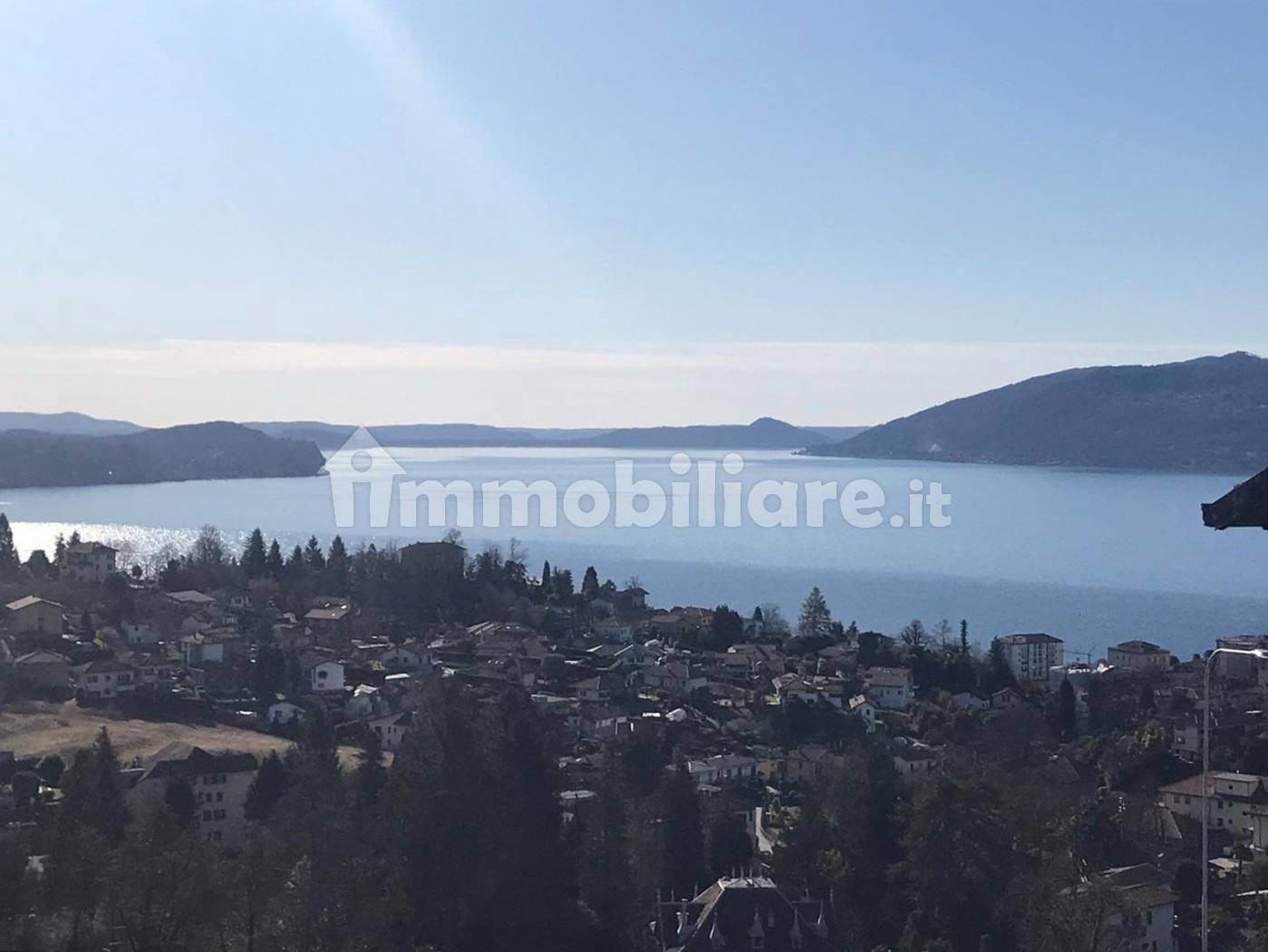 Trilocale buono stato, secondo piano, Intra, Verbania