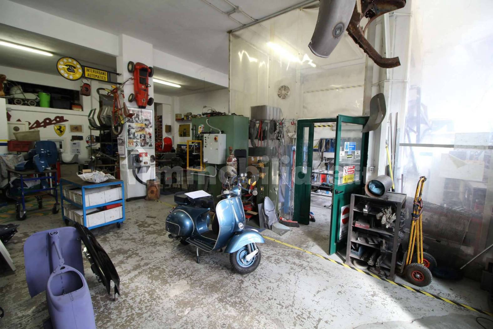 Laboratorio in Vendita