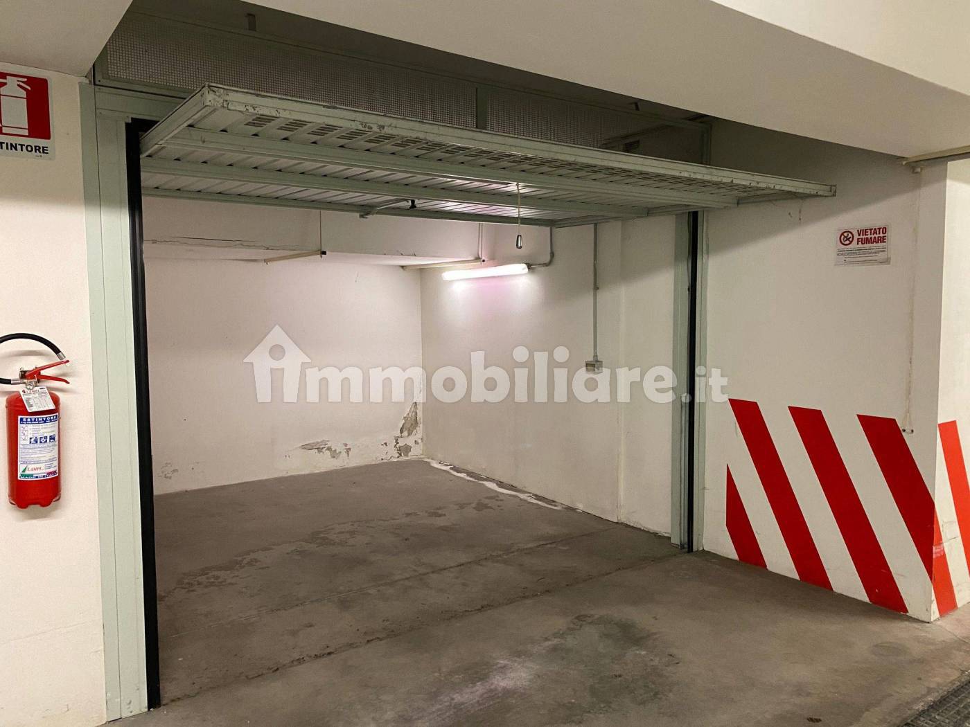 Garage - Box in Vendita