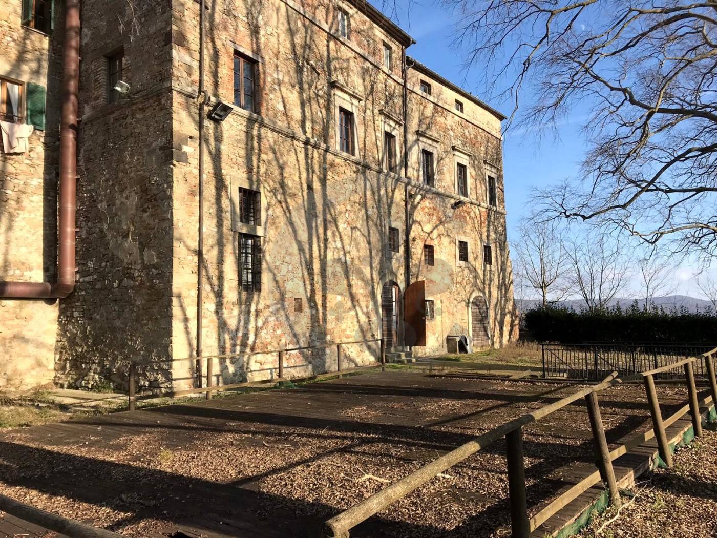 Locale commerciale in Vendita