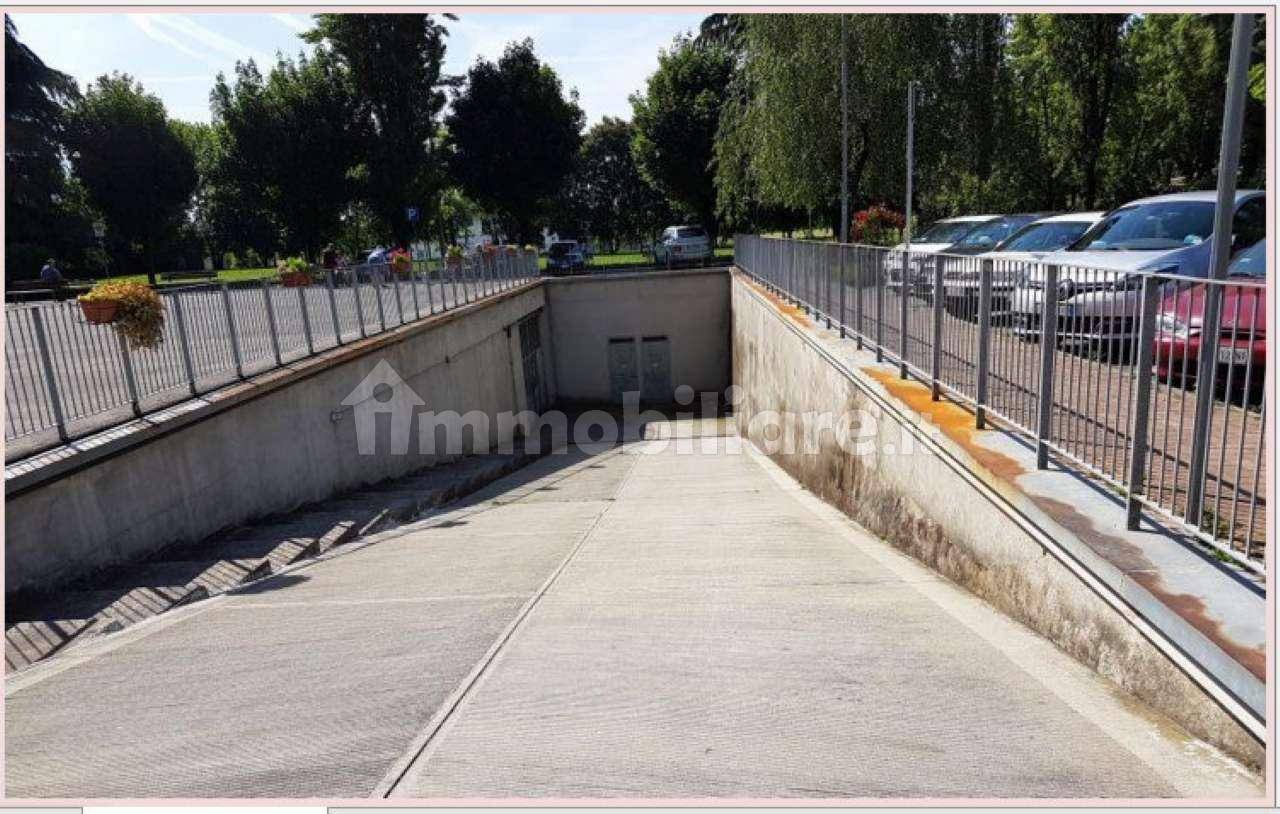 Posto auto - moto in Vendita