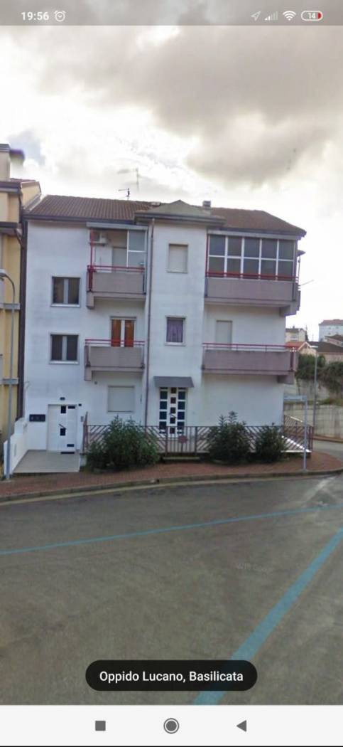 Trilocale via Madre Teresa di Calcutta 4, Oppido Lucano