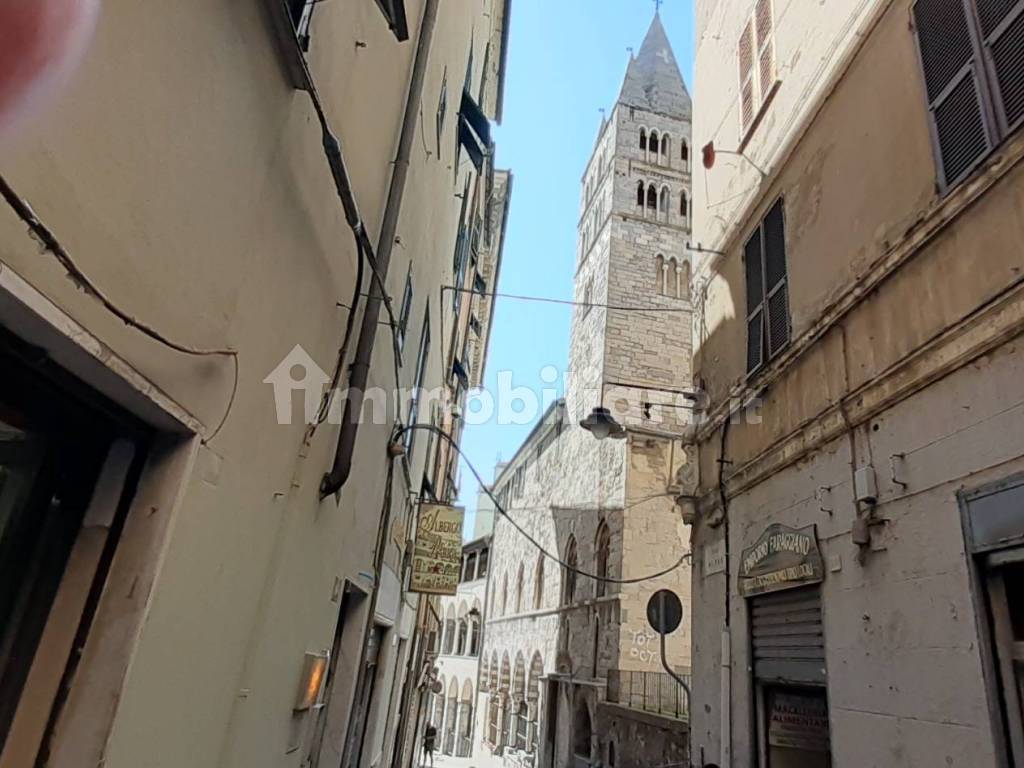 Locale commerciale via di Prè, Genova, Rif. 80464557 - Immobiliare.it