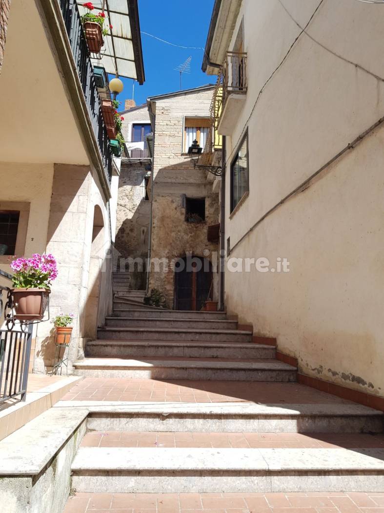 Appartamento vicolo Gradelle, Centro, Santa Paolina