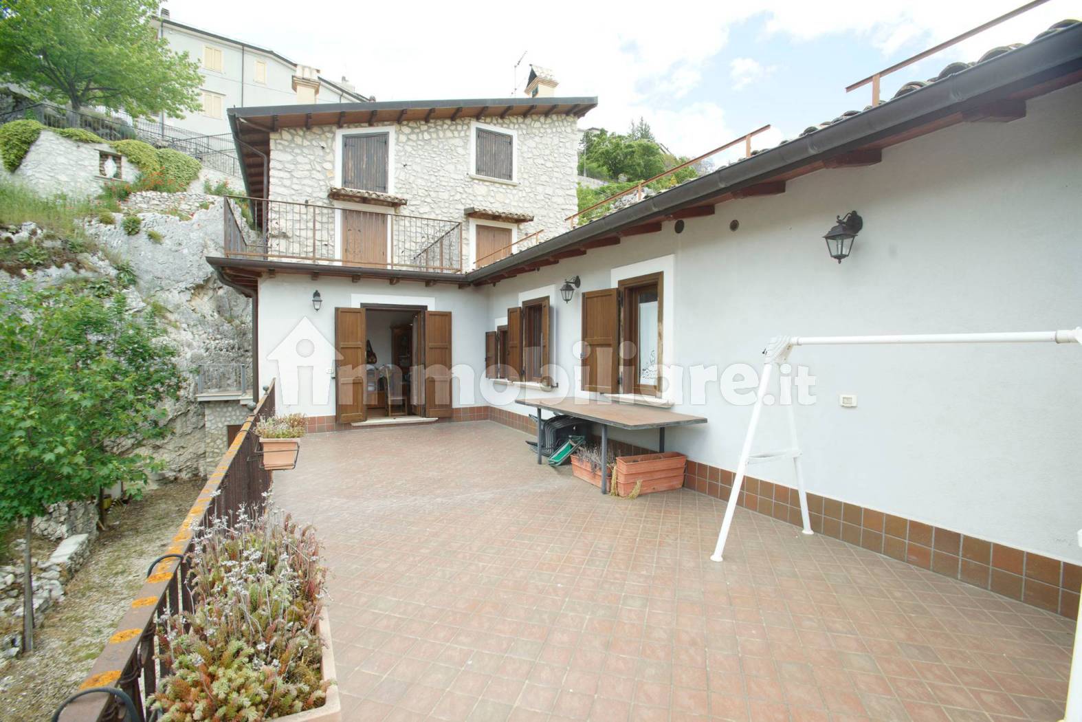 Quadrilocale via Antonio Milanetti, Rovere, Rocca di Mezzo