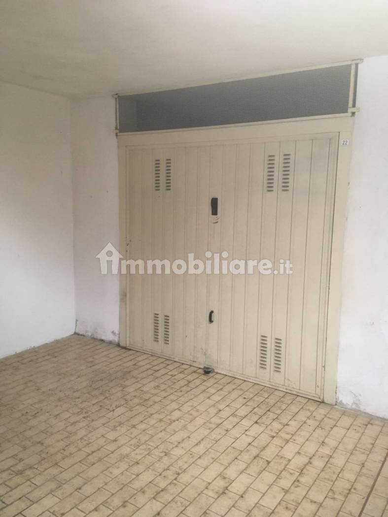 Garage - Box in Vendita