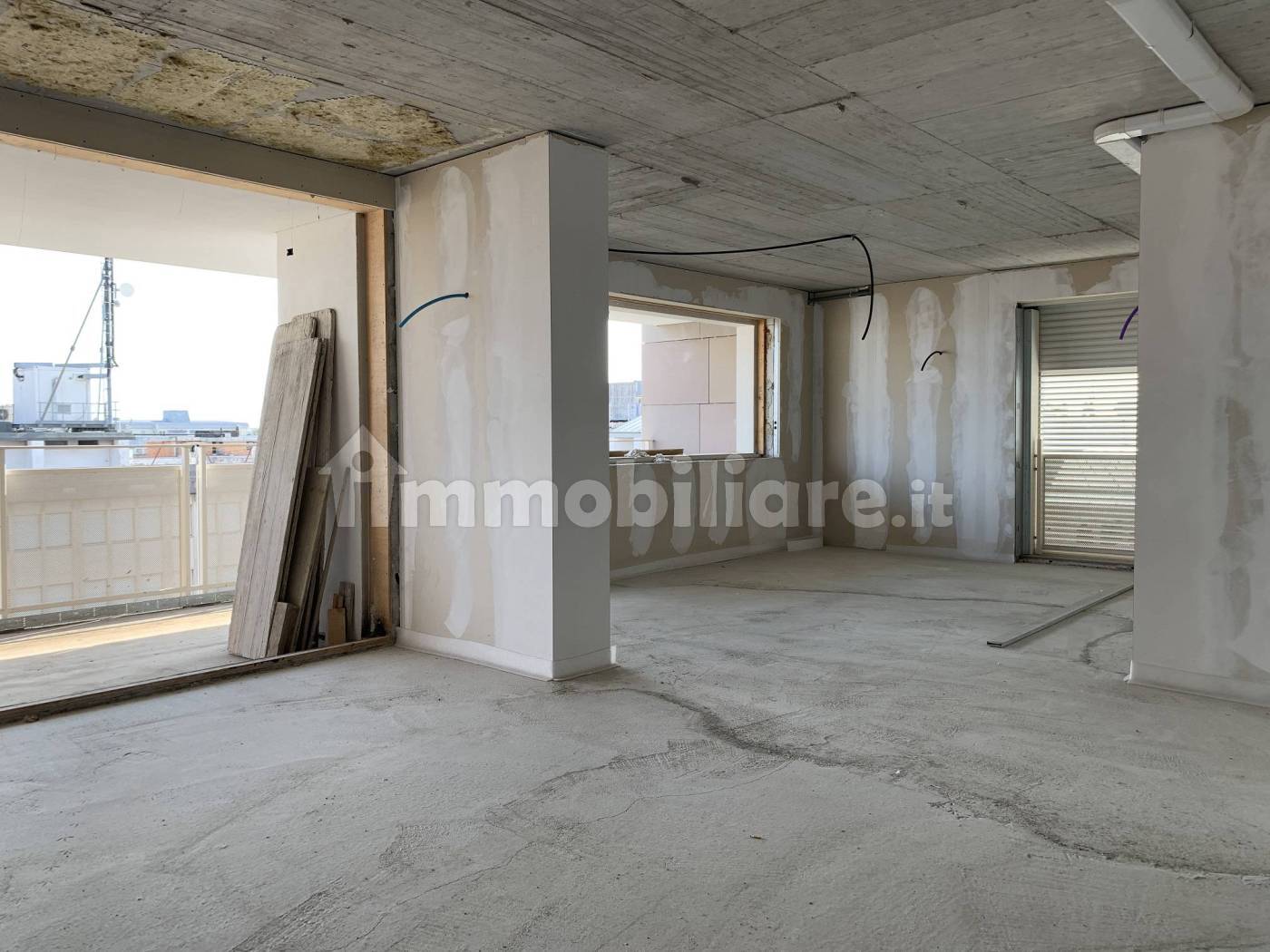 Trilocale piazzetta Cardinale Celso Costantini, Centro Storico, Pordenone