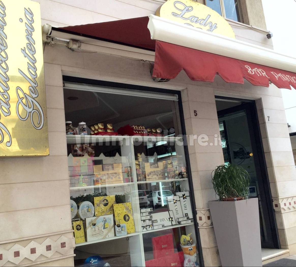 Pasticceria in Vendita