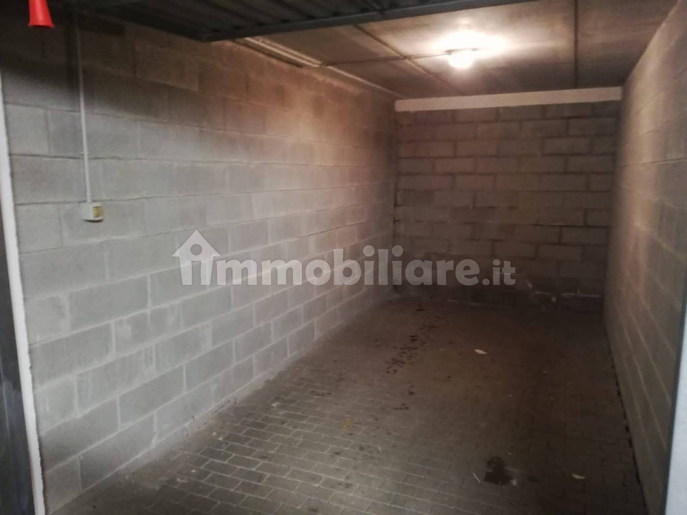 Garage - Box in Vendita