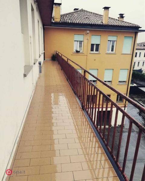 Quadrilocale viale Iv Novembre, Fiera, Treviso
