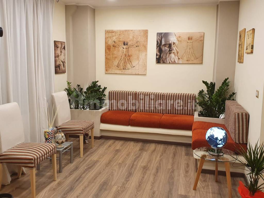 Stanza singola in affitto, affittasi camera singola viale Regina Elena ...