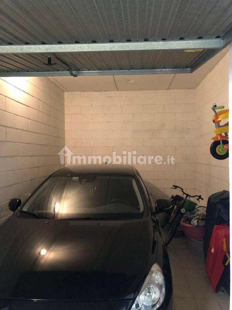 Garage - Box in Vendita