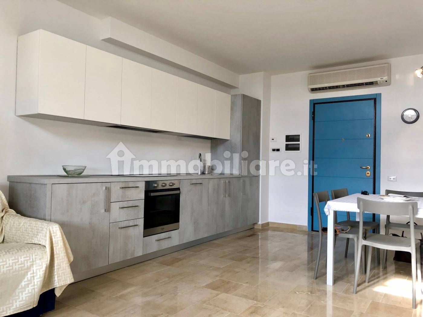 Bilocale viale del Tirreno, Tirrenia, Pisa