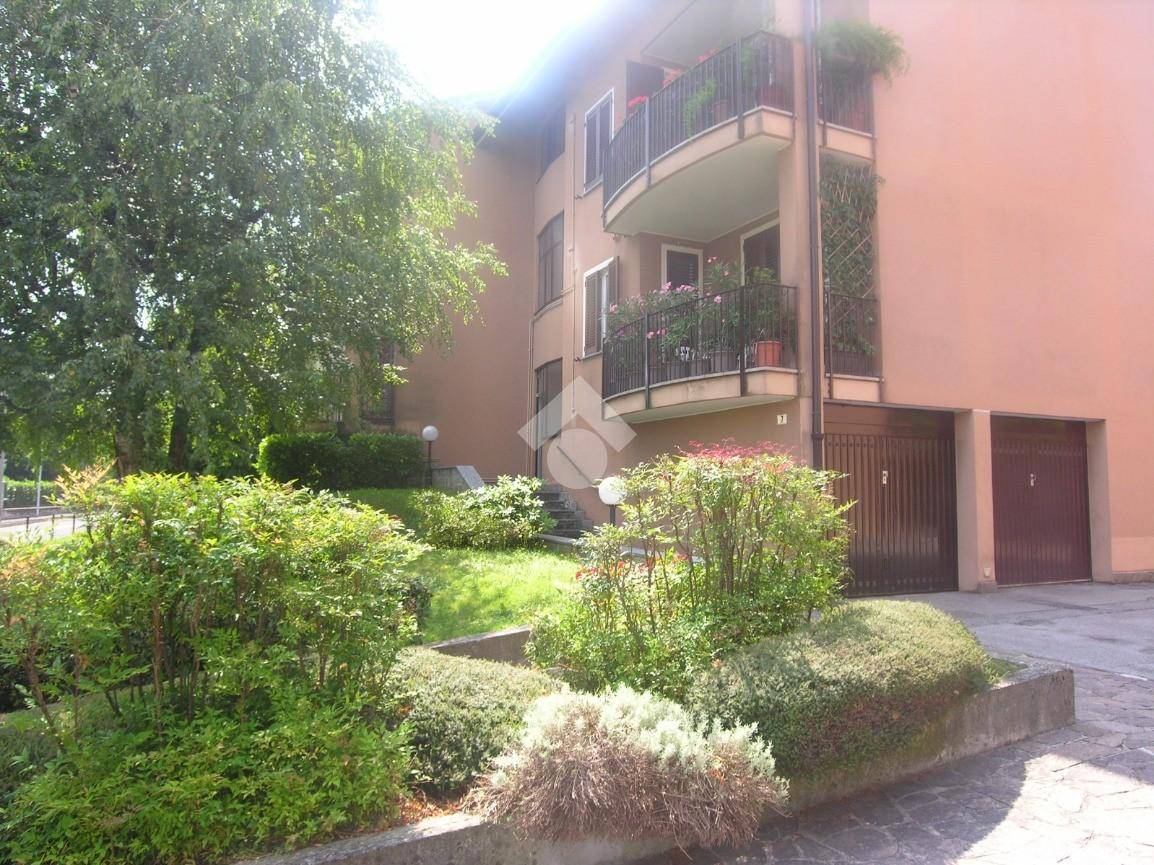 Trilocale via Guglielmo Marconi 7, Centro, Costa Masnaga