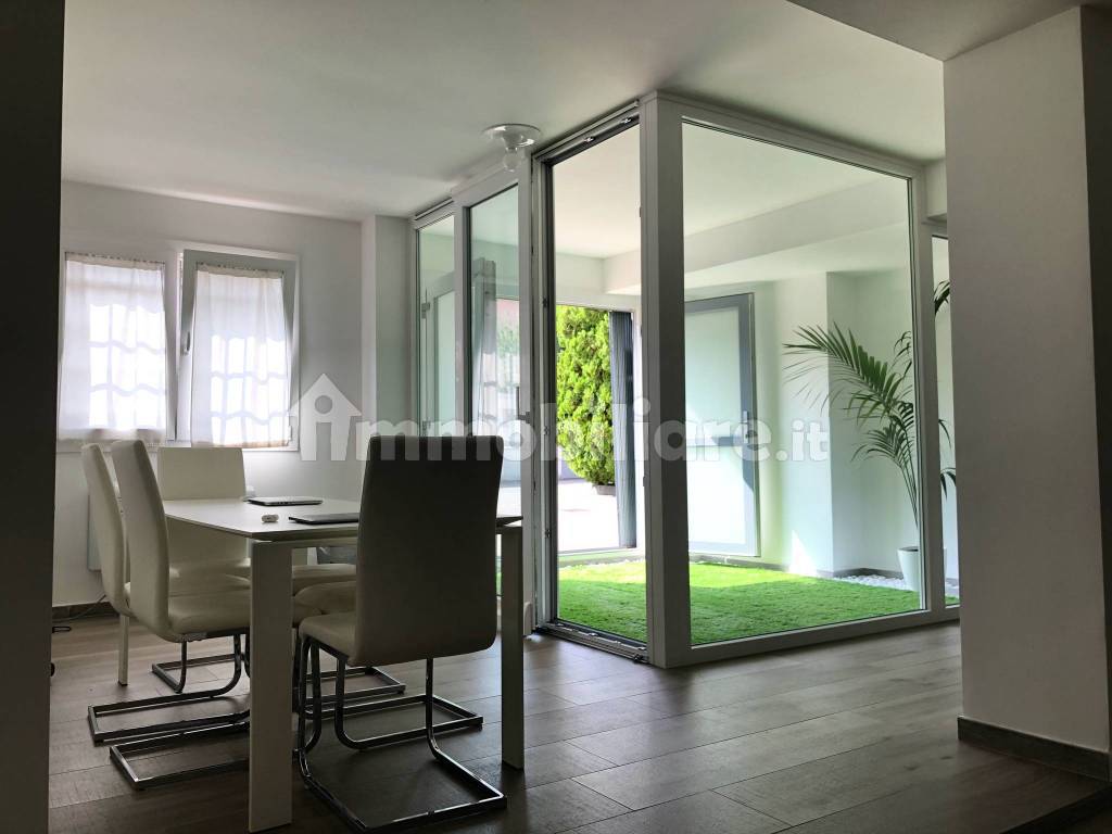 Vendita Appartamento Milano. Bilocale in via Tre Castelli. Ottimo stato ...