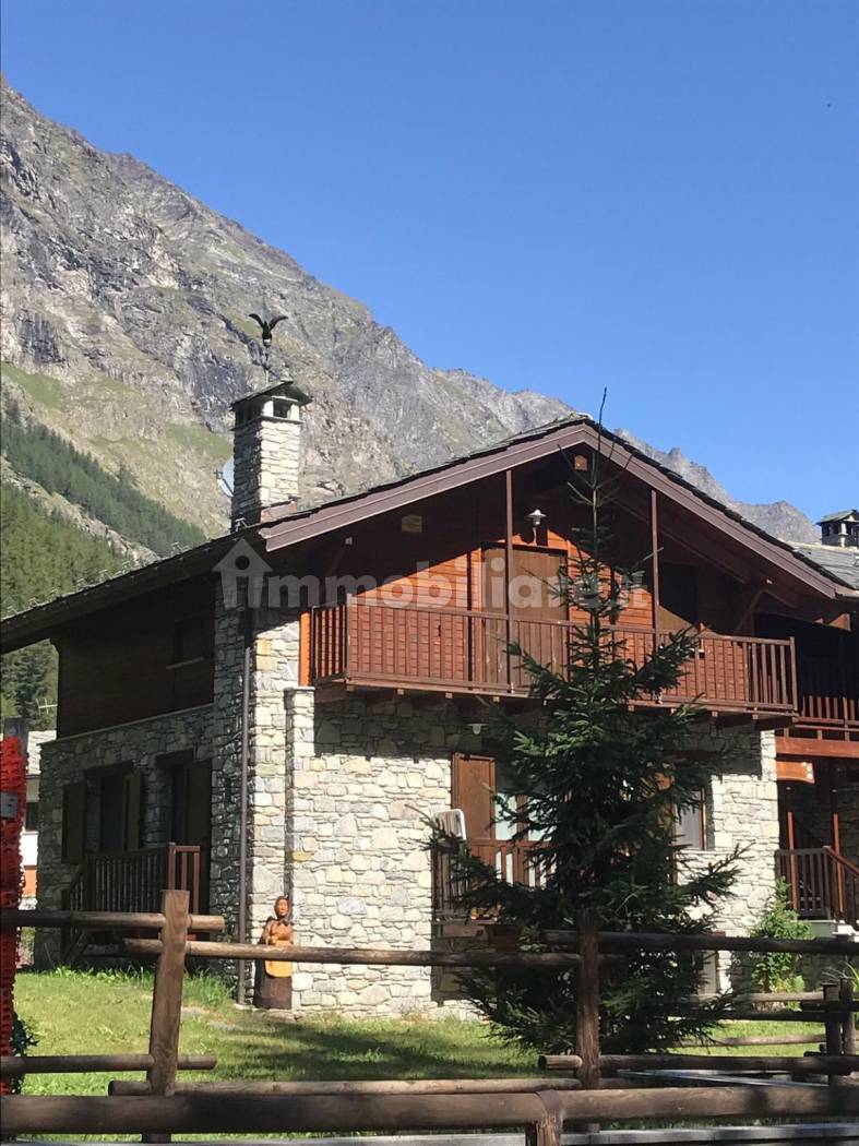 Quadrilocale frazione Dégioz, Degioz, Valsavarenche