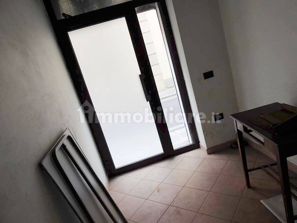 Locale commerciale in Vendita