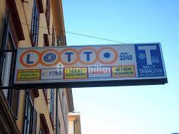 Tabaccheria in Vendita