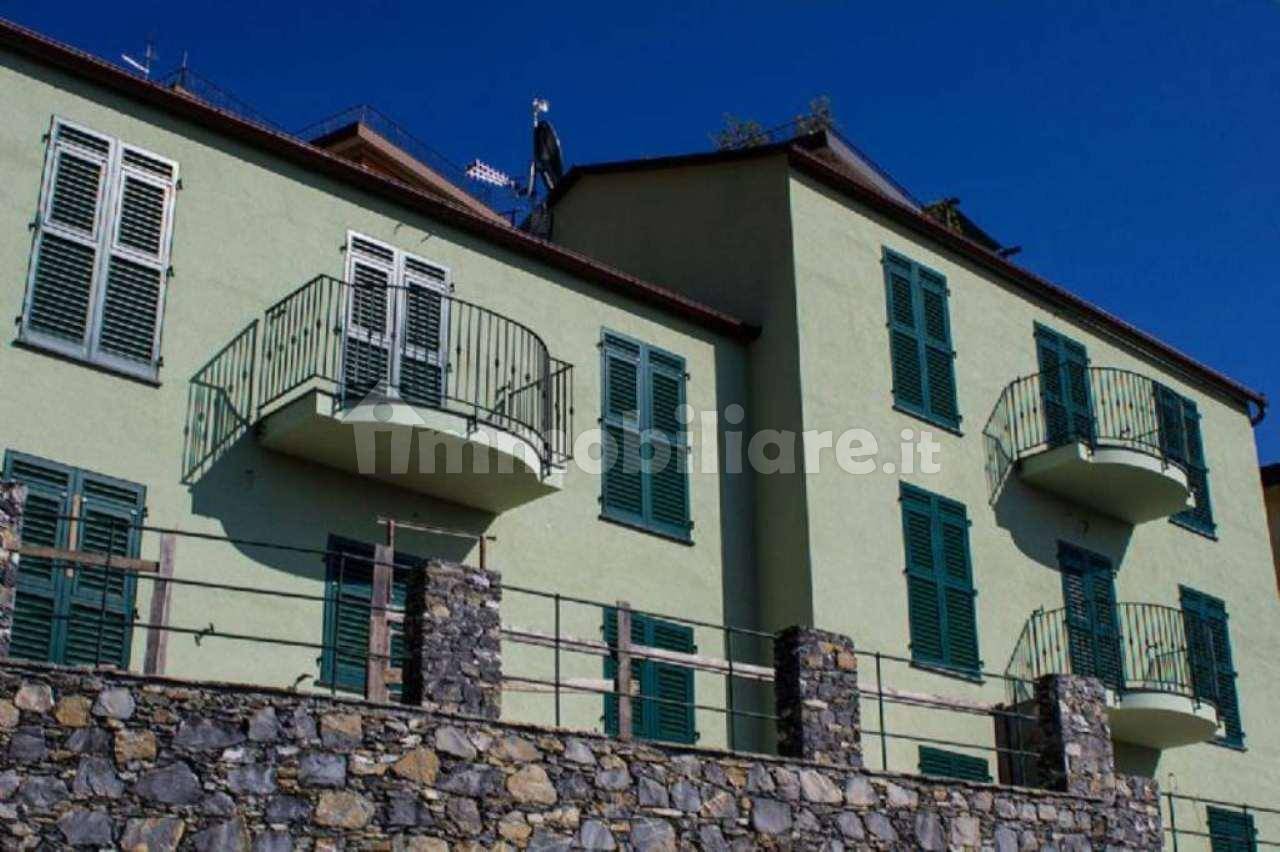 Palazzo - Edificio in Vendita