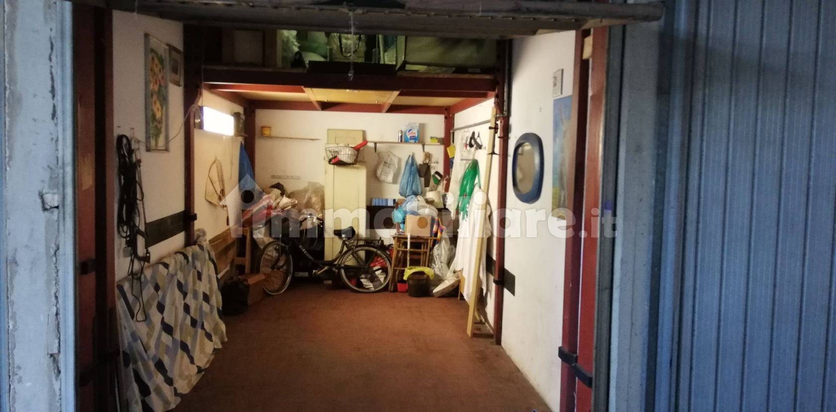 Garage - Box in Vendita