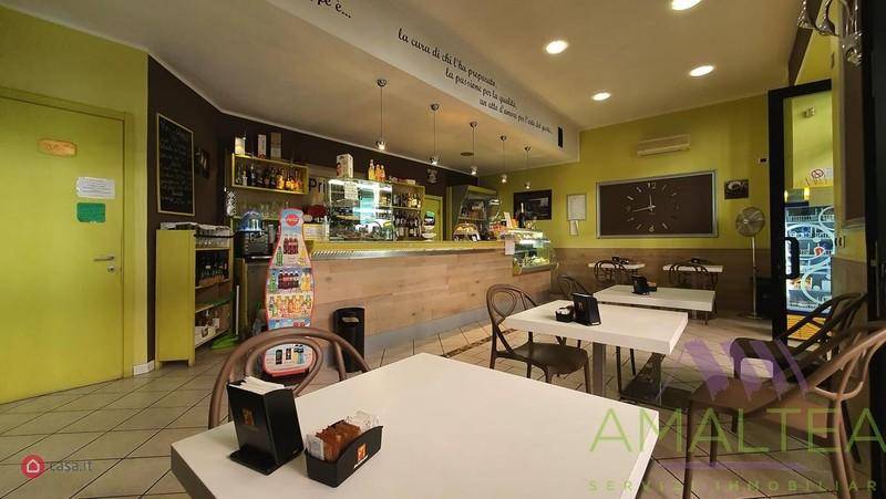 Tavola calda in Vendita