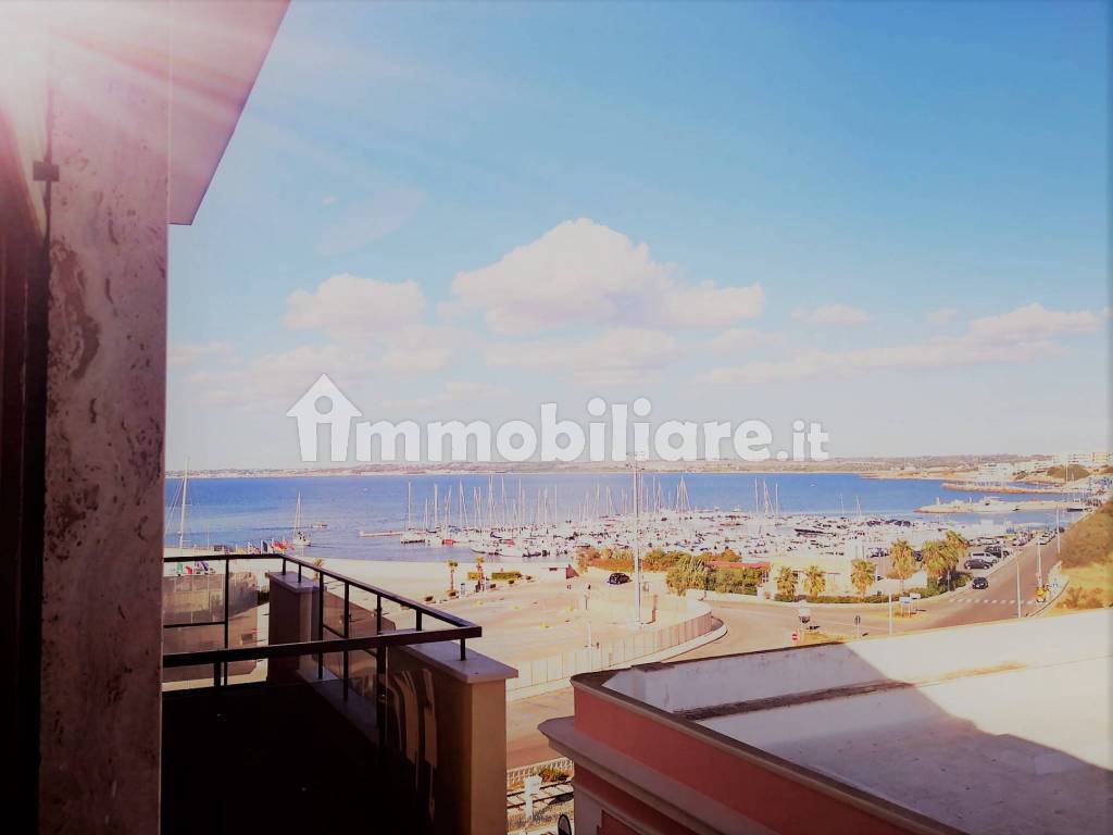 Vendita Appartamento Gallipoli. Trilocale in corso Roma. Buono stato ...
