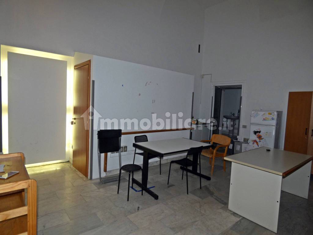 Locale commerciale via Giovanni Botero 8, Torino, rif. 83416643 ...