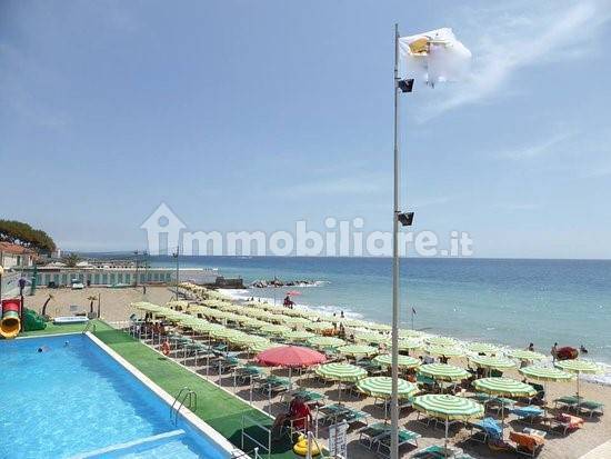 Stabilimento balneare in Vendita