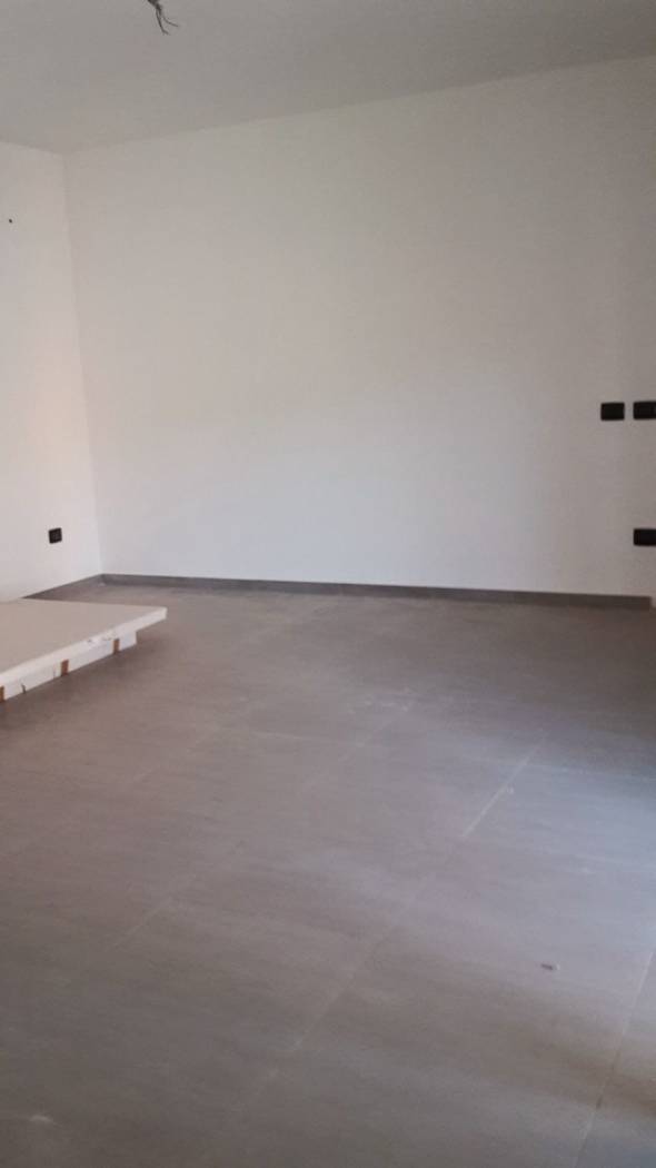 Appartamento viale America Latina, Centro, Frosinone