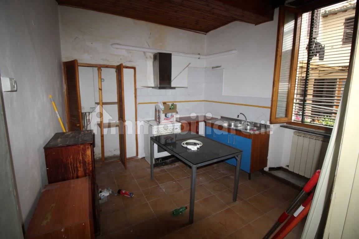 Trilocale via Isidoro del Lungo, Città, Montevarchi