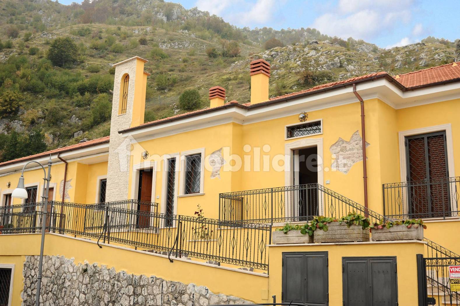 Trilocale piazza Belvedere, Rendinara, Morino