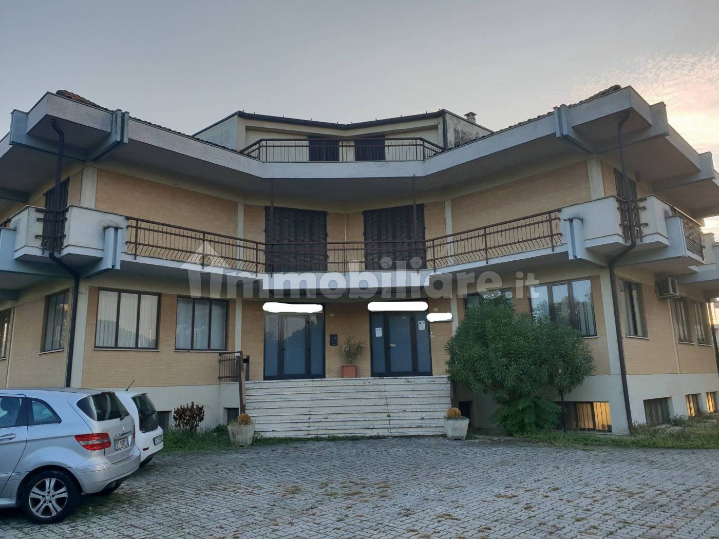 Appartamento viale Pausula, Zona Industriale, Corridonia