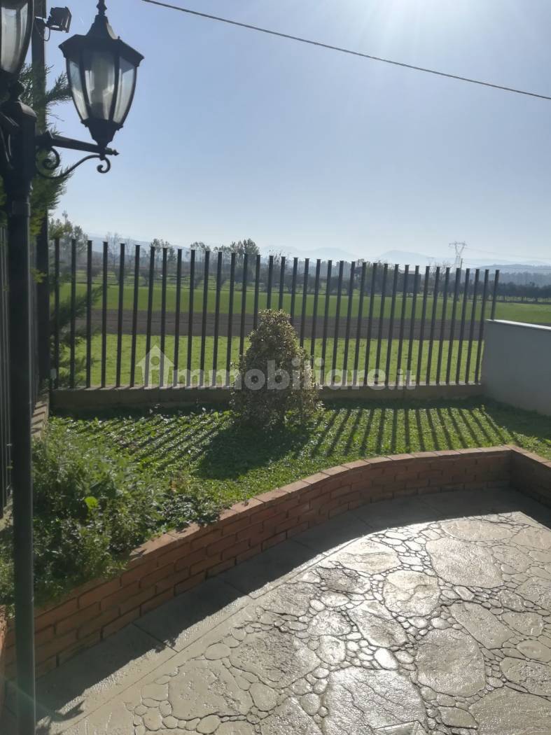 Quadrilocale via Volturno 79, Amorosi