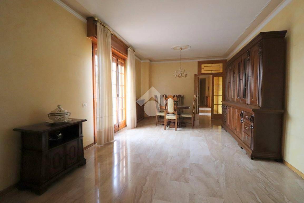 Appartamento via Giacomo Matteotti, Centro, Rodigo