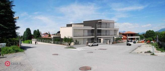 Appartamento nuovo, primo piano, Centro, Inverigo