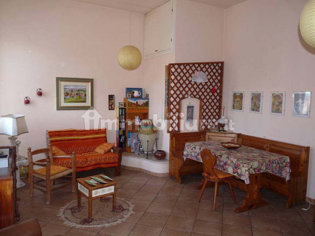 Trilocale via Bruno Buozzi, Centro, Castiglione del Lago