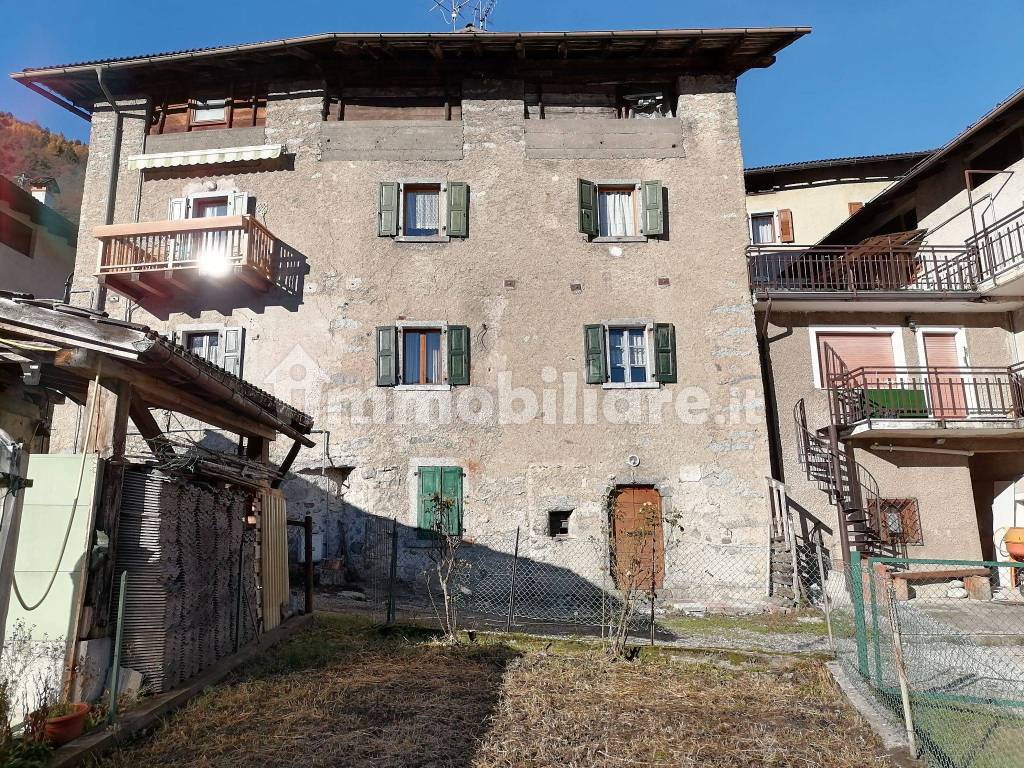 Vendita Appartamento Tione di Trento. Bilocale in via Don Giovanni ...