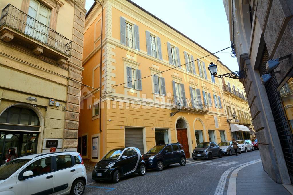 Trilocale corso Marrucino, Chieti Città, Chieti
